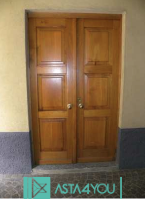 locale commerciale in vendita a milano