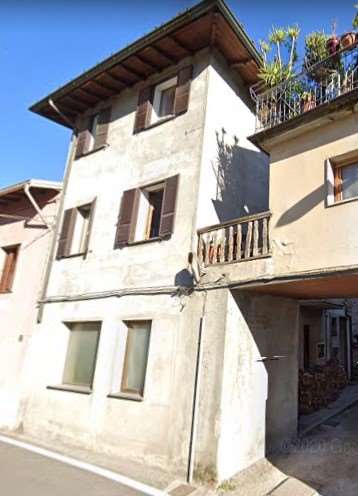 appartamento in vendita a esine