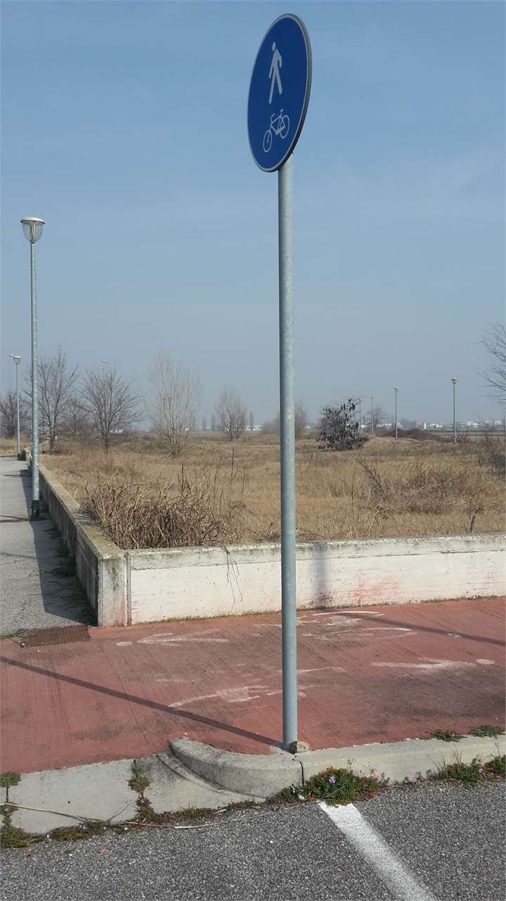 terreno edificabile in vendita a oppeano