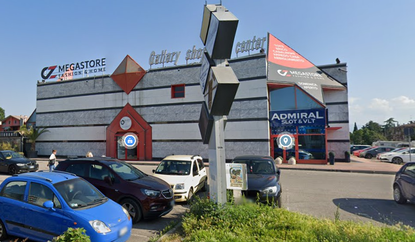 locale commerciale in vendita a bussolengo