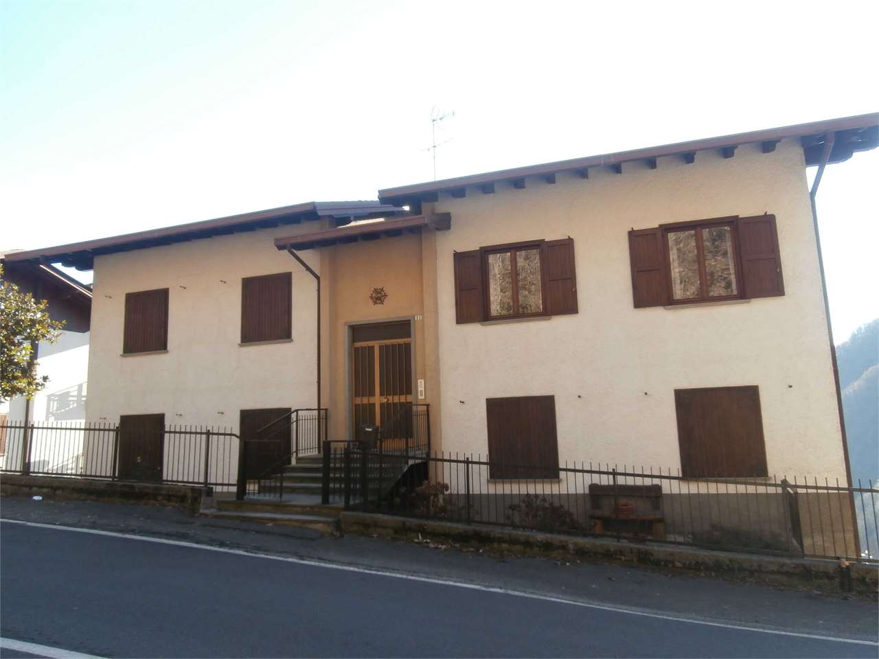 appartamento in vendita a costa serina