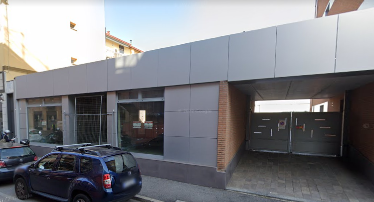 locale commerciale in vendita a bergamo