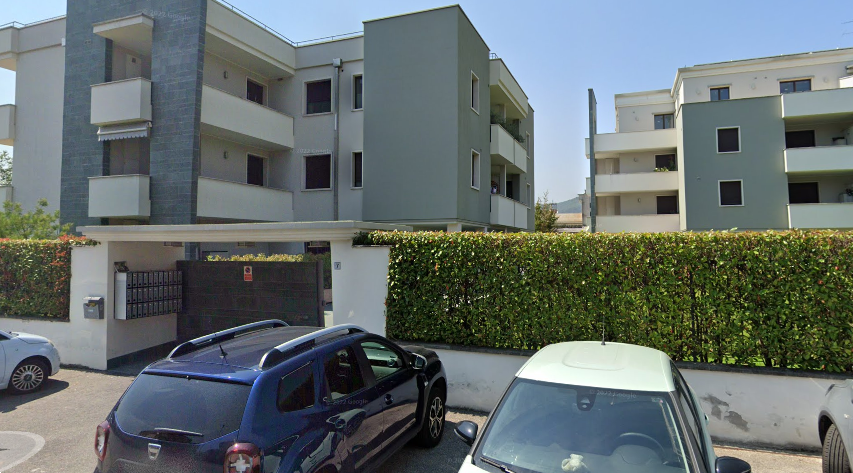 garage in vendita a brescia