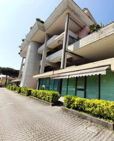 laboratorio in vendita a viareggio