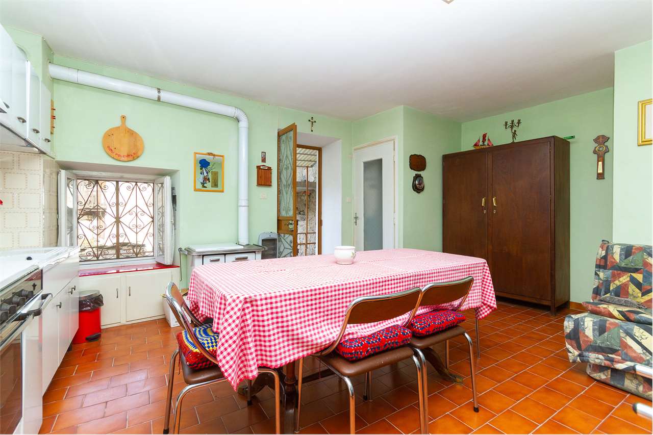 casa in vendita a mattie